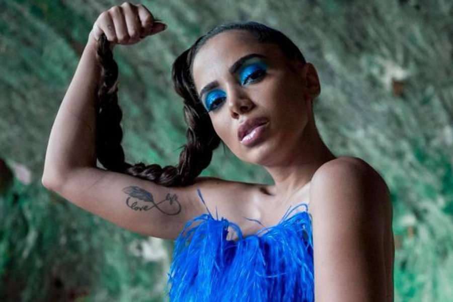 Anitta faz sua estreia nas rádios dos Estados Unidos com a música “Is ...